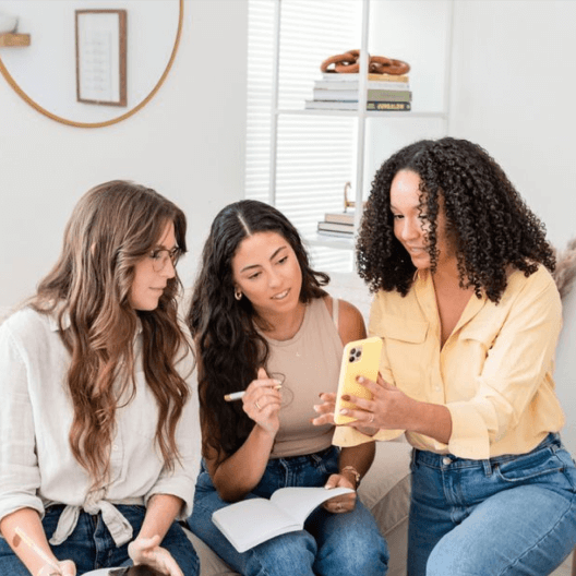 BuzzCast-We Start Here,Live stream,Live video chat